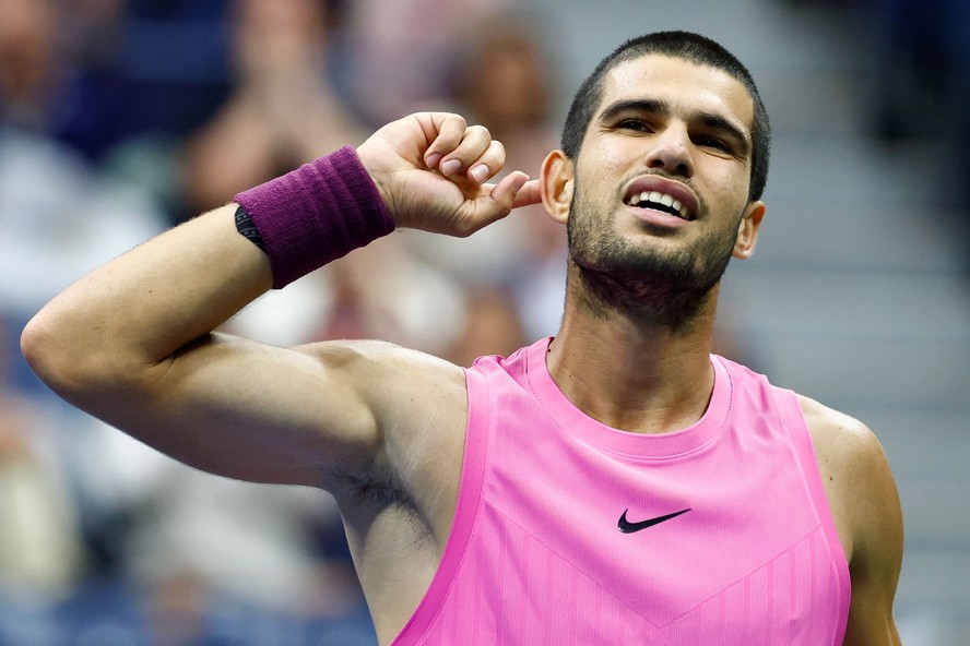 Alcaraz bate Sinner, conquista bi do US Open e volta a ser número 1 do mundo