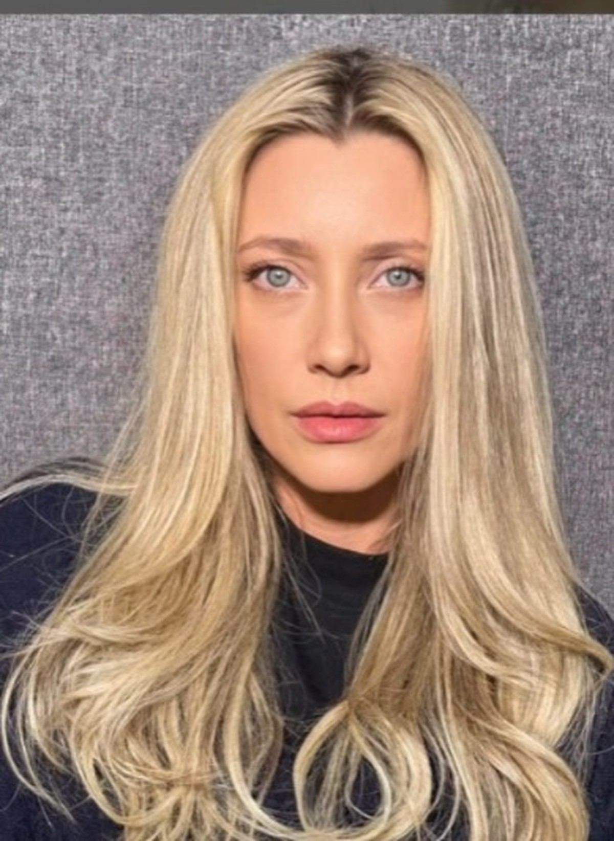 Vanessa Bueno fala sobre volta às novelas em 'Mania de você'