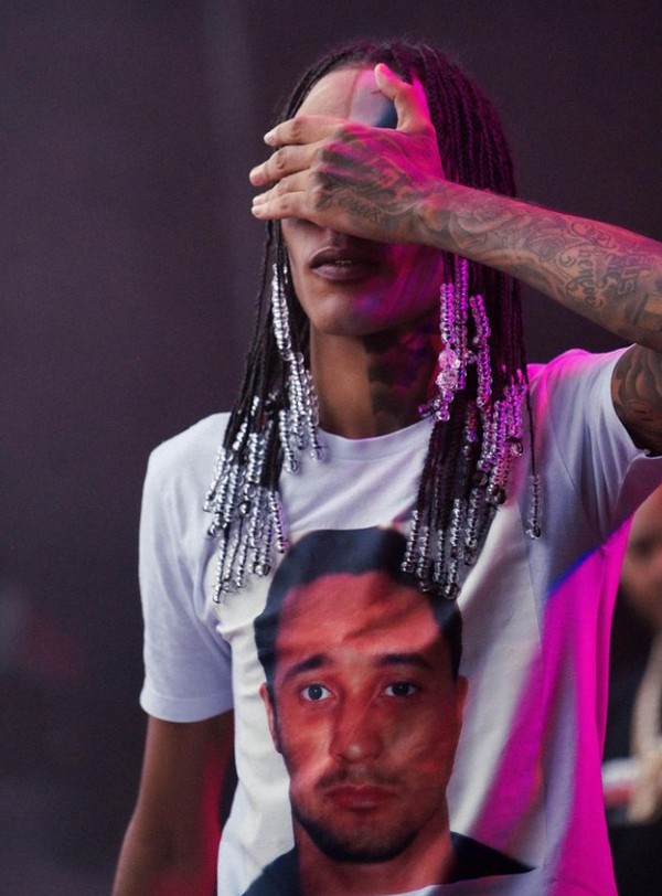 Quem é Marcinho VP, pai de Oruam exibido em camiseta pelo rapper ...