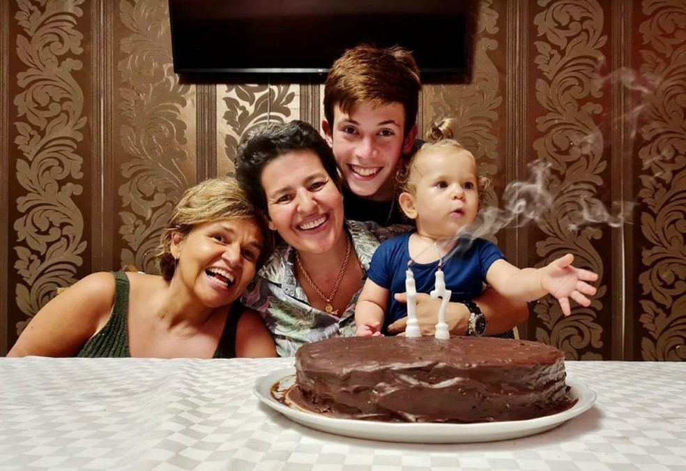 Saiba quem é Adriane Bonato, pedida em casamento de surpresa por ...