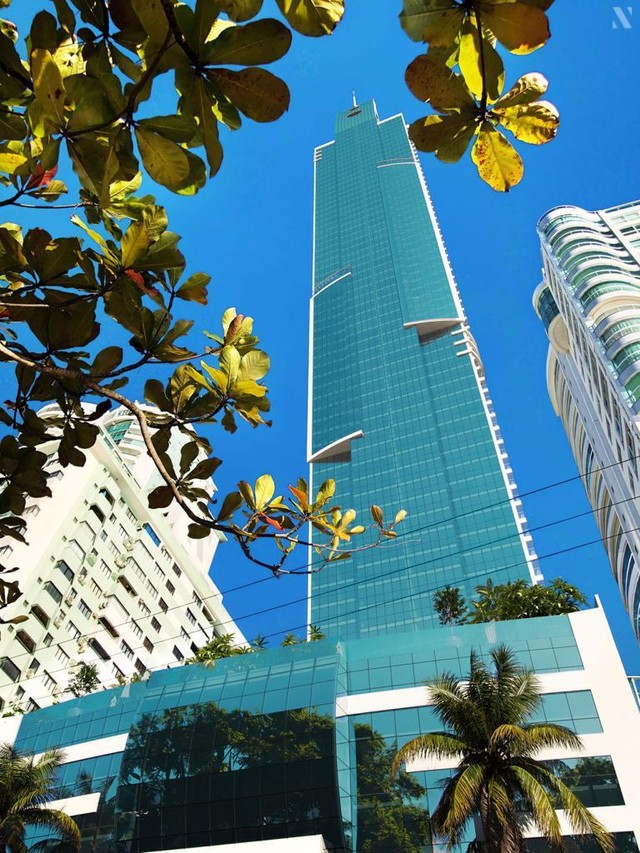 Balneário Camboriú tem os dez prédios mais altos do Brasil. Veja quais são