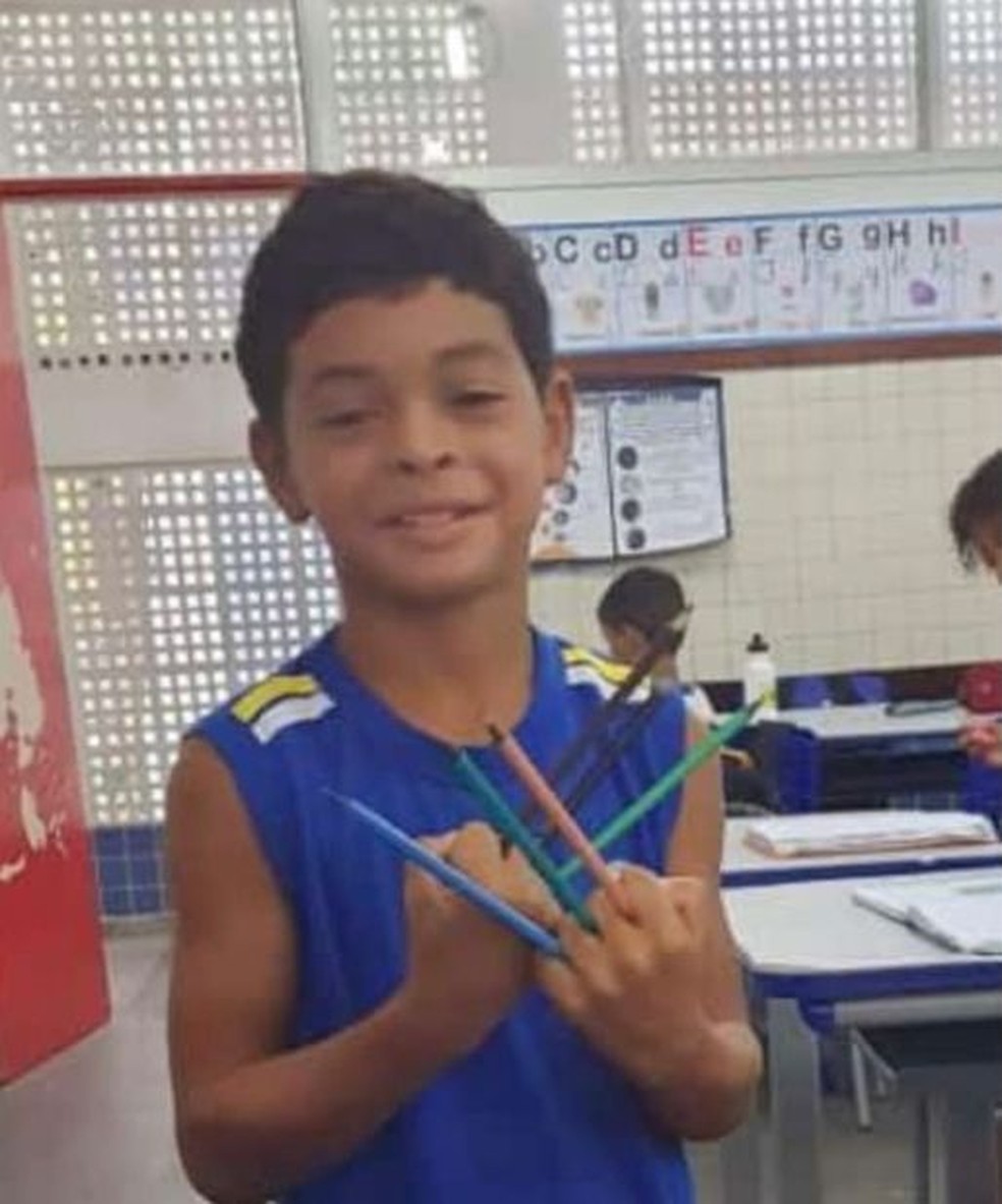 Menino de 9 anos morre ao ser atingido por balanço recém-instalado em ...