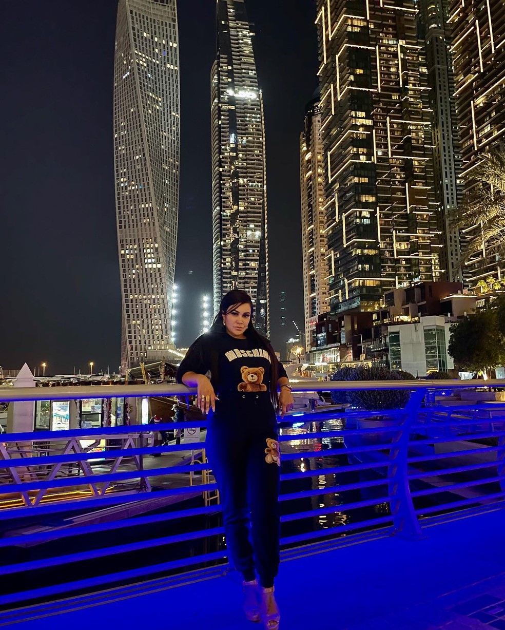 Ex-affair brasileira de Justin Bieber noivou com sheik de Dubai e hoje ...