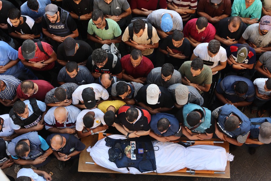 Dois jornalistas da al-Jazeera são mortos em ataque na Faixa de Gaza
