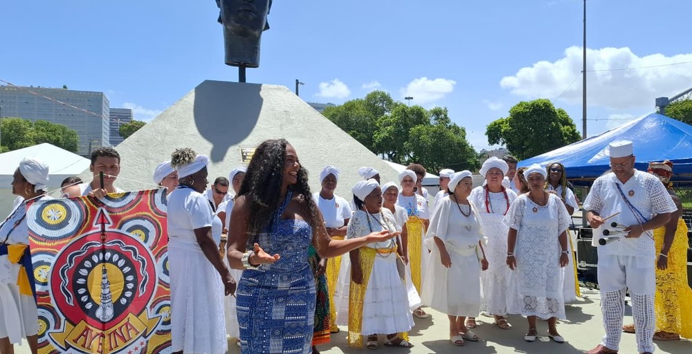 Na Pequena África, Dia da Consciência Negra lota Largo da Prainha e ...