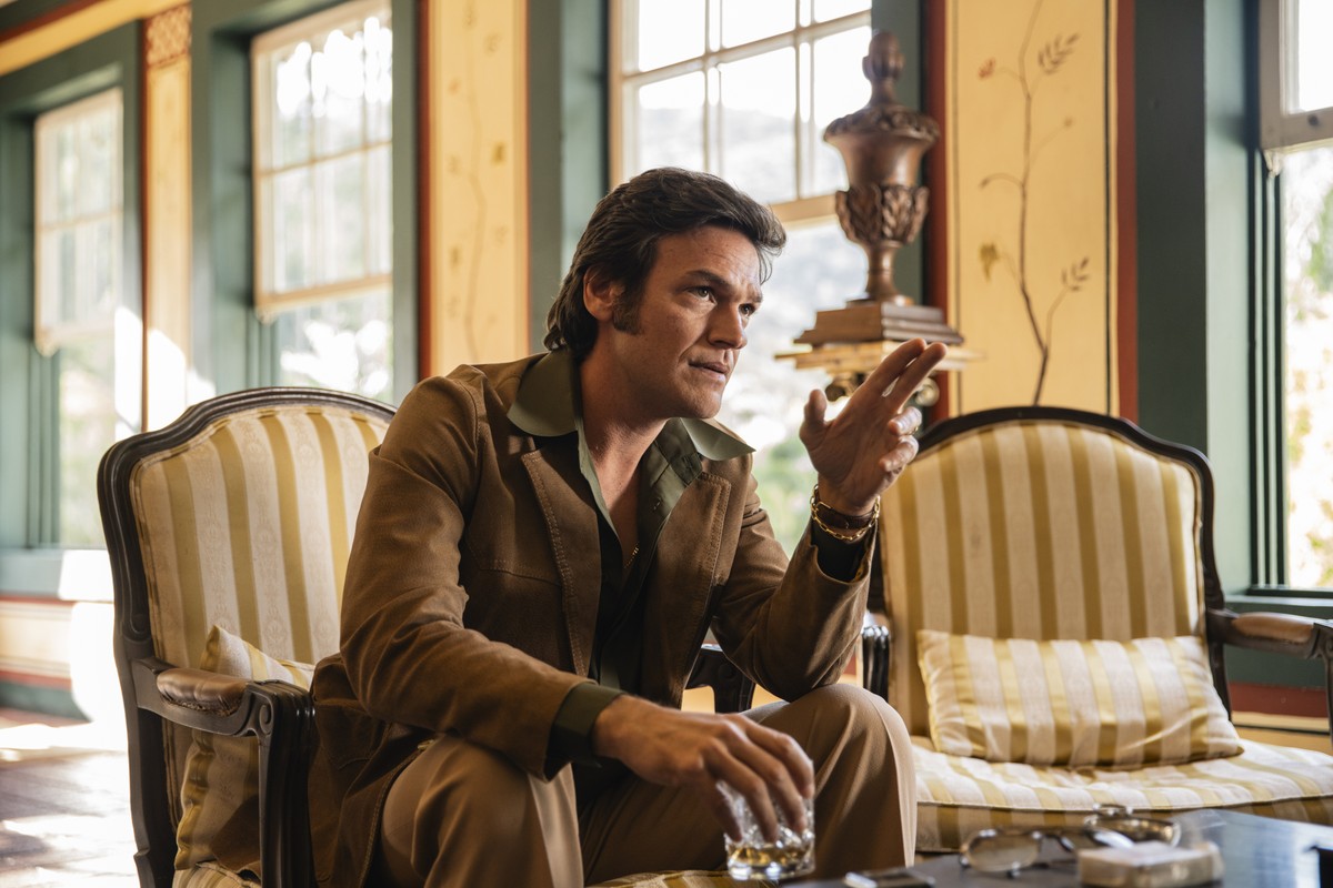 Emilio Dantas surge em primeira foto como Doca Street na série da HBO ...