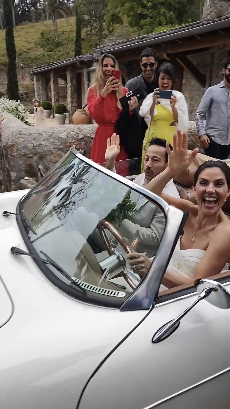 Quem é Rafaela Mandelli, atriz que casou neste fim de semana em SP e ...