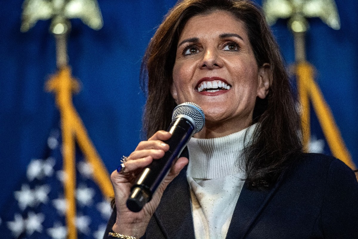 Quem é Nikki Haley, única adversária de Trump que chega às primárias da ...