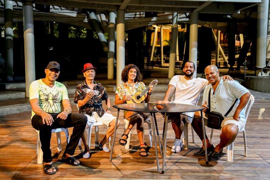 Samba do Omar comemora cinco anos no Circo Voador