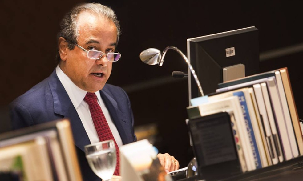 Possível abertura de duas vagas no TCE do Rio movimenta xadrez político ...