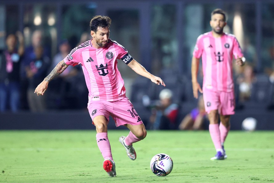 Inter Miami cogita oferecer contrato de três anos para renovar com ...