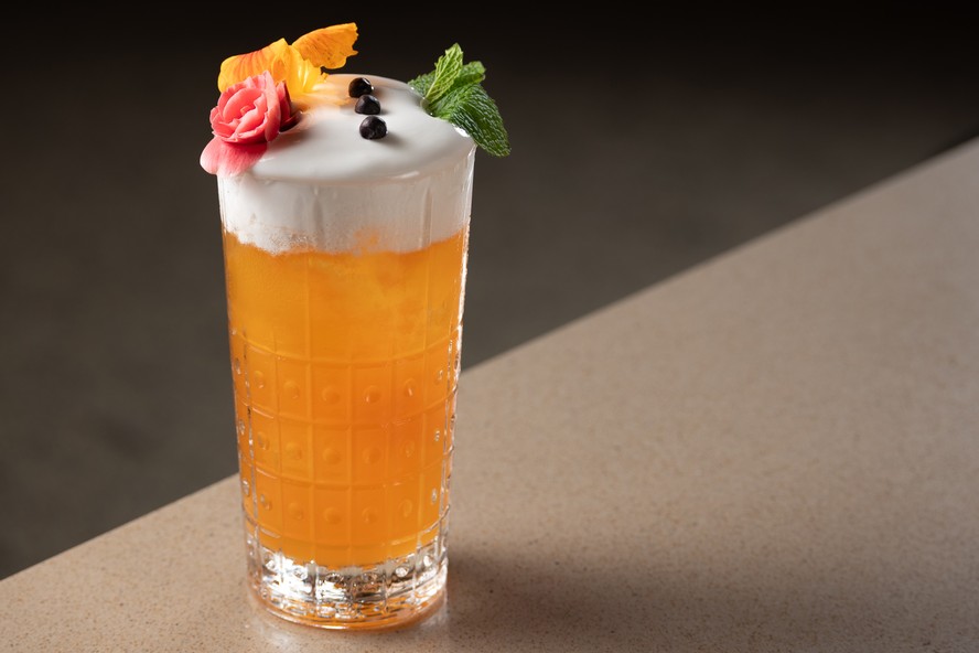 Cantô e Shiso têm novos drinques criados por Alex Mesquita