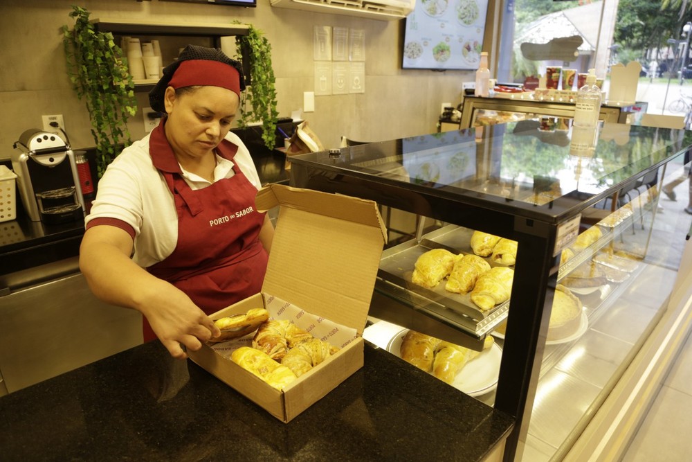Sacola surpresa da Food To Save vira febre no Rio na luta contra o ...
