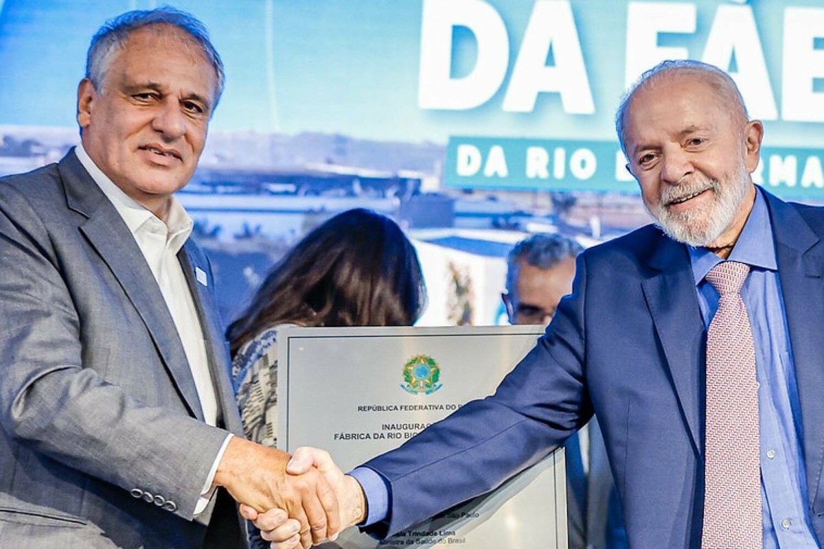 Carlos Sanchez, dono do maior laboratório farmacêutico do Brasil, vai ...