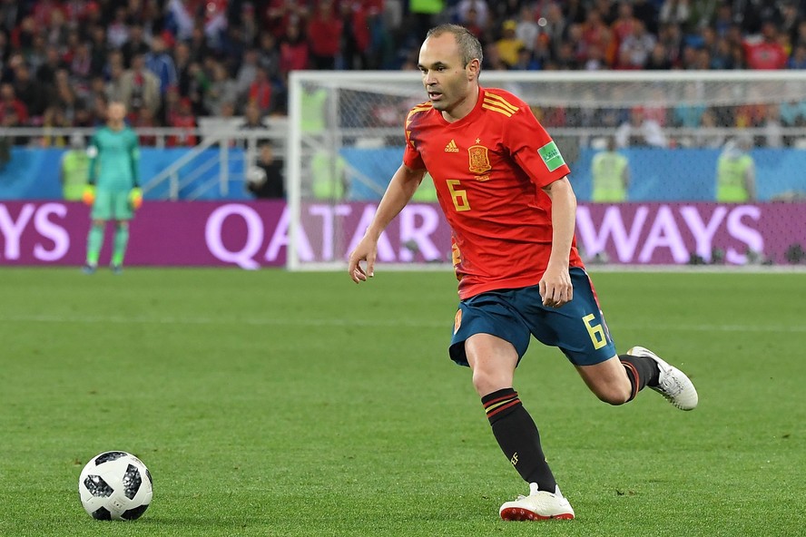 Adversária do Brasil na Copa, seleção do Marrocos negocia com Iniesta ...