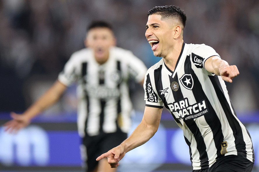 Savarino, do Botafogo, pode se tornar segundo venezuelano na história a ...