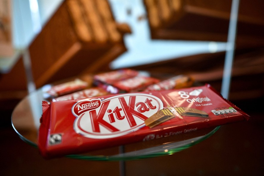 KitKat lança 'rastreador' de chocolates após roubo de 12 toneladas ...