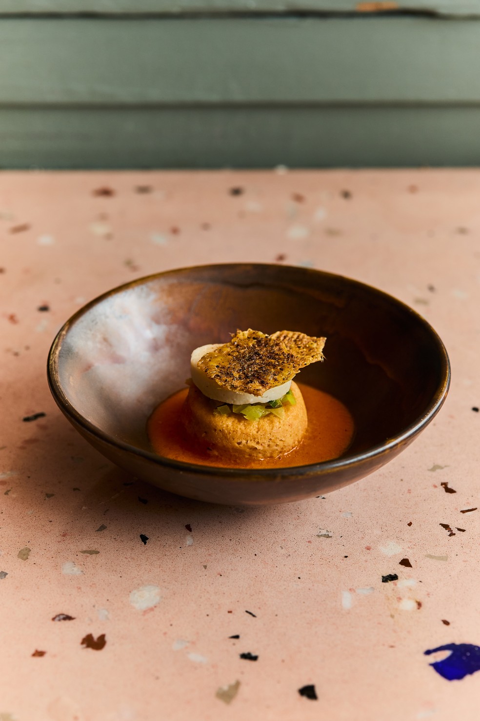 Conheça a história da chef Adejoké Bakaré, a primeira mulher preta a ...