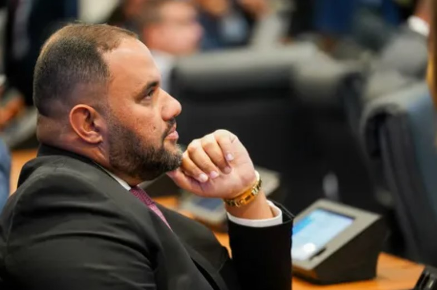 Alerj exonera assessores de Thiago Rangel, deputado preso em ação que ...
