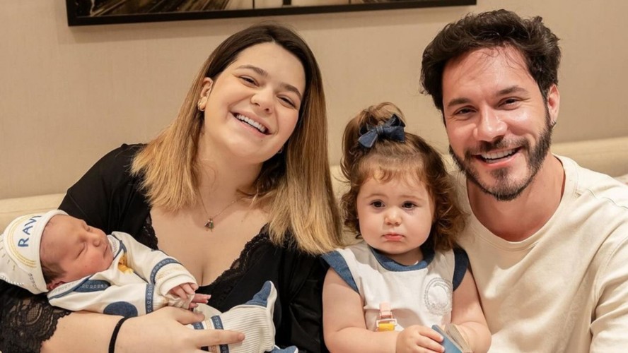 Viih Tube, em meio à luta na UTI para cuidar do filho, recebe apoio ...