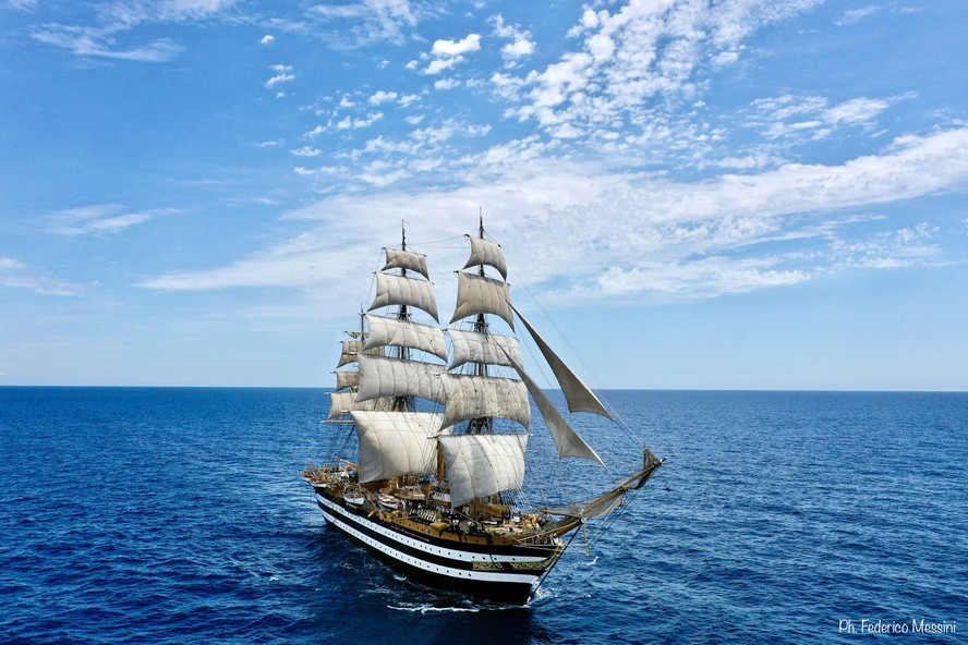 'Navio mais bonito do mundo' chega ao Brasil em outubro; saiba onde ...