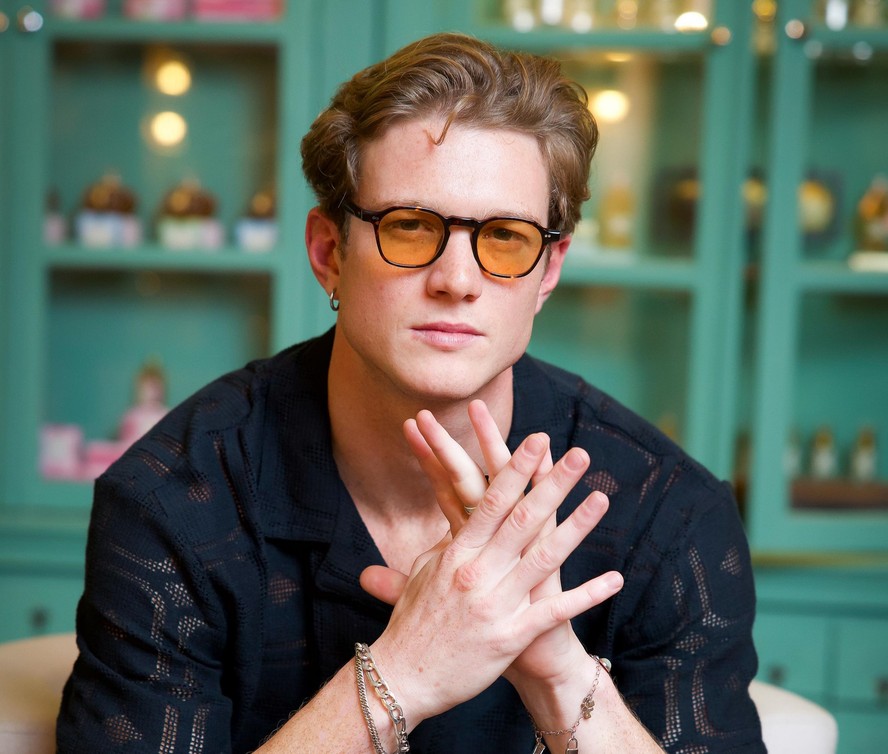 Pedro Novaes fala do retorno às novelas em 'Garota do momento' e da pressão por ser filho de ...