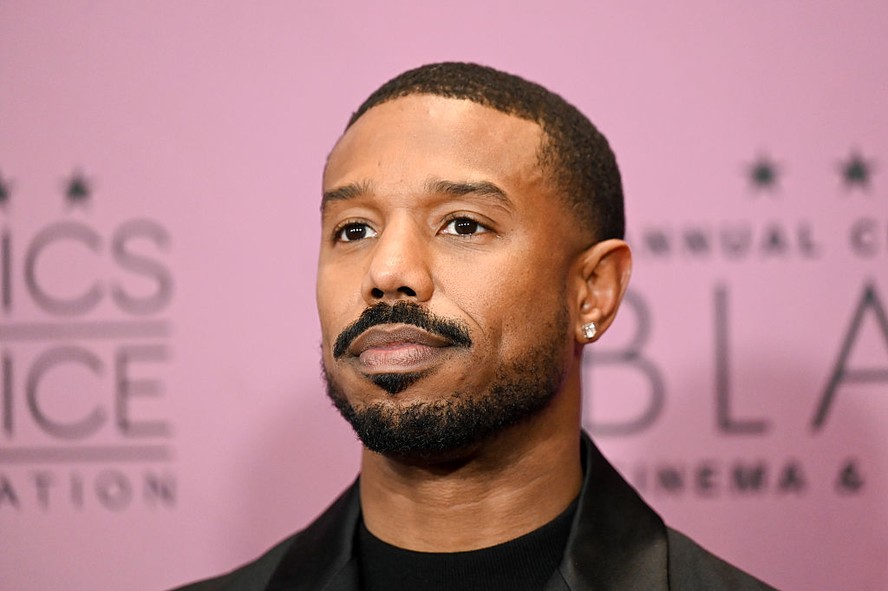 Michael B. Jordan abre o jogo sobre saúde mental e incentiva homens a ...