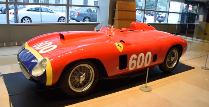 Uber anuncia que vai proibir alguns modelos de carros a partir de 2026 ...