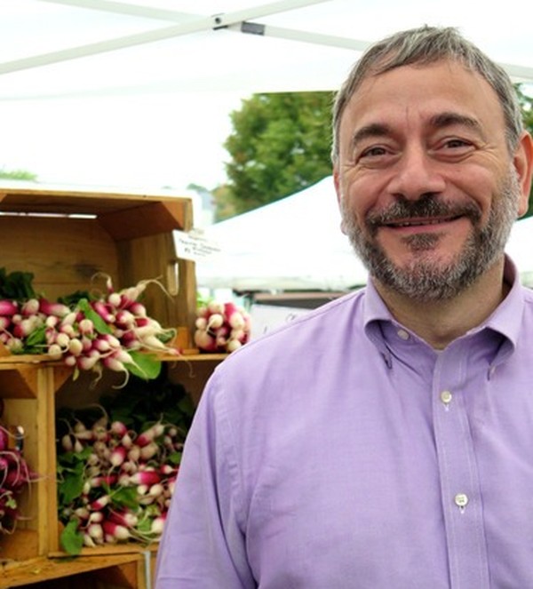 'Trump quer esconder a fome nos EUA apagando dados, como se fôssemos a ...
