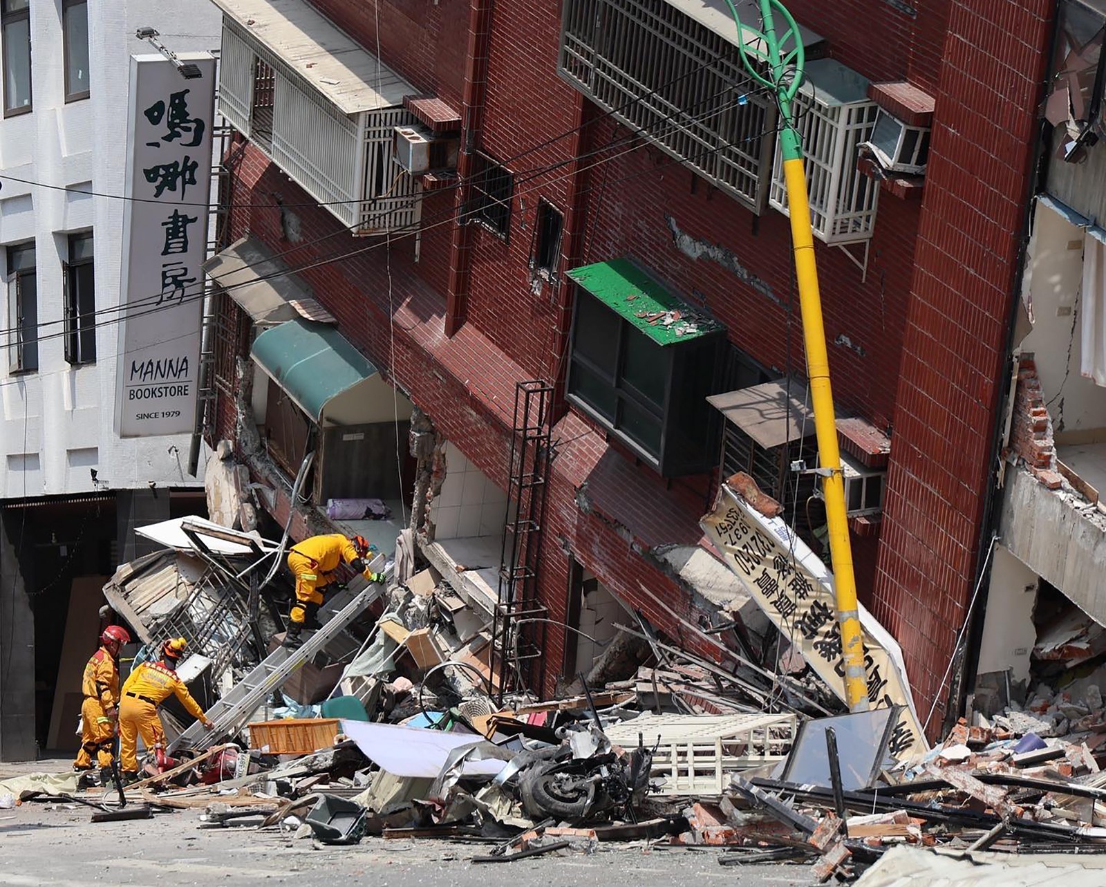 Sobe para 9 o número de mortes em terremoto em Taiwan, o mais forte em ...