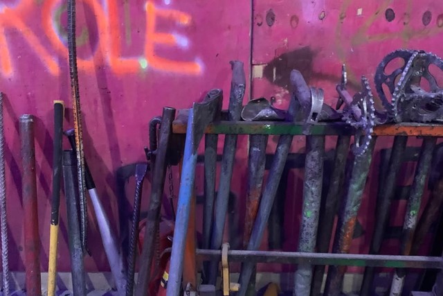 Rage room: saiba como são as salas da raiva, onde se paga para destruir ...