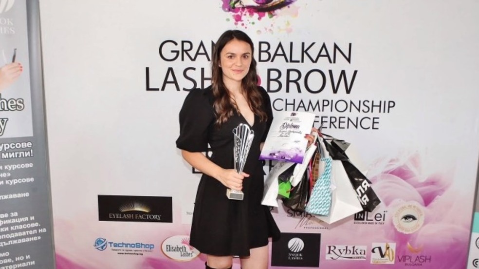 Esteticista premiada e especialista em cílios: quem é a búlgura acusada de espionar para a ...