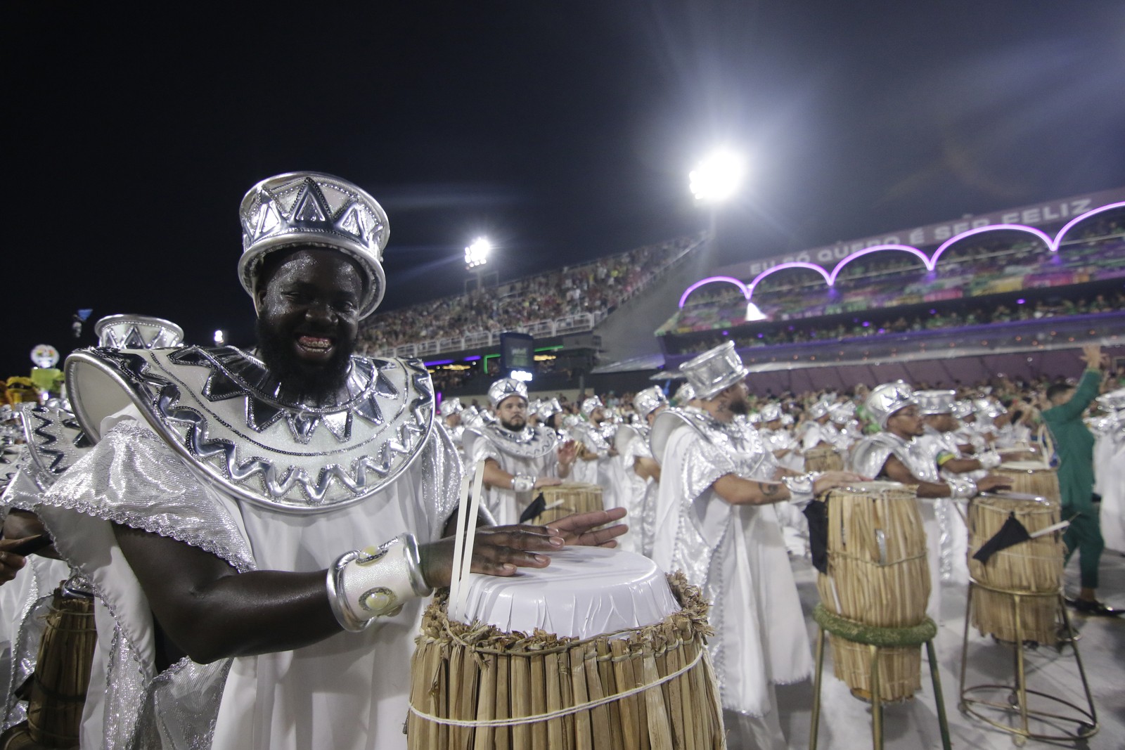 Série Ouro: Unidos de Padre Miguel e Império Serrano são destaques ...