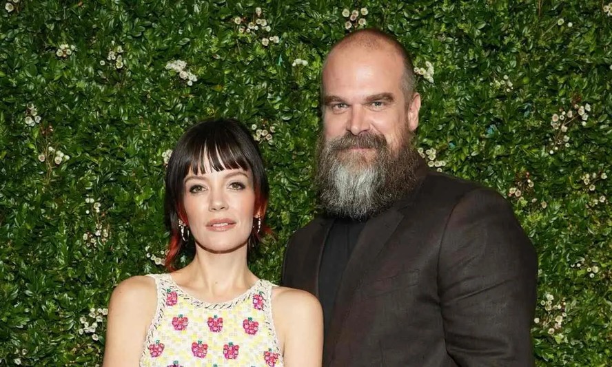 Lily Allen abandona OnlyFans após separação do astro de Stranger Things ...