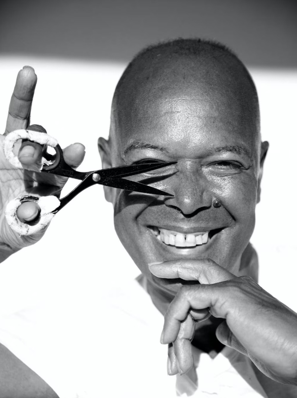 Michael Roberts, editor de moda britânico, morre aos 75 anos