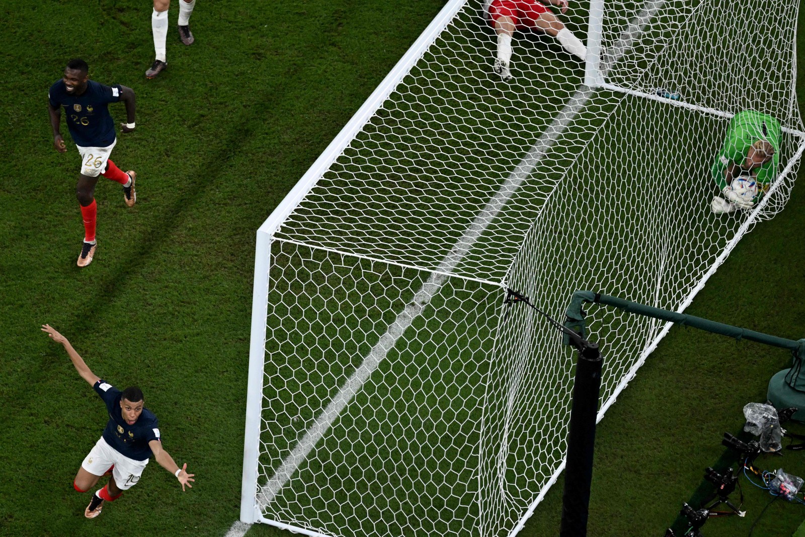 Relembre As Campanhas Da França Nas Fases De Grupos De 1998 E 2018