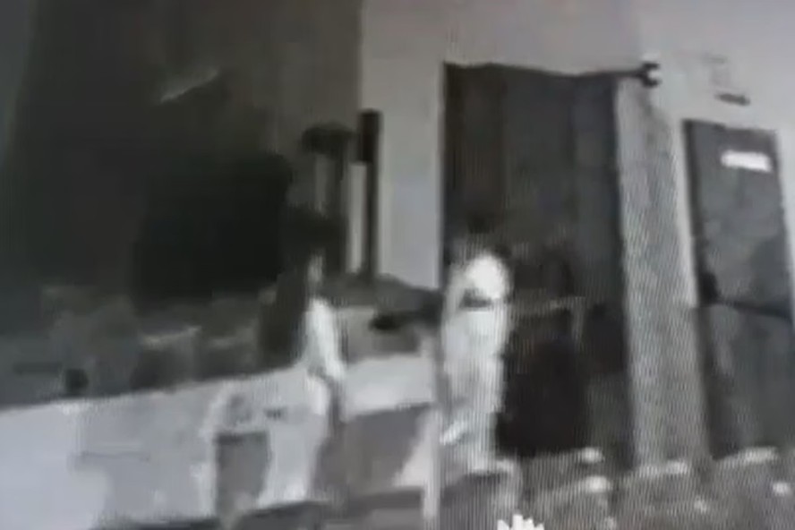 Flagrado Fazendo Sexo Em Escola De São Paulo Diretor Entrega Atestado 0187