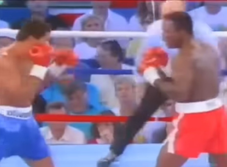 Maguila x Holyfield: relembre luta histórica do pugilista brasileiro ...