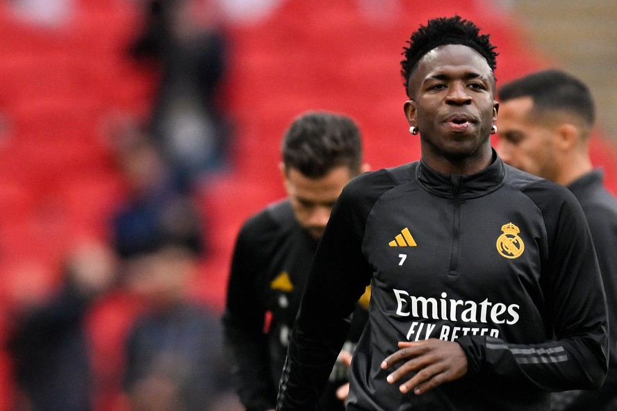 Vini Jr jogará a final da Champions após ter febre por dois dias, diz ...