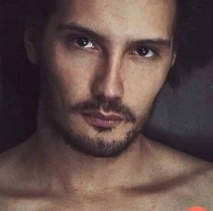 MP da França pede 19 anos de prisão para fotógrafo acusado de estuprar ...