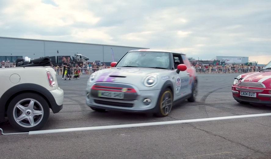 Piloto entra para o livro dos recordes por baliza mais rápida em espaço ...