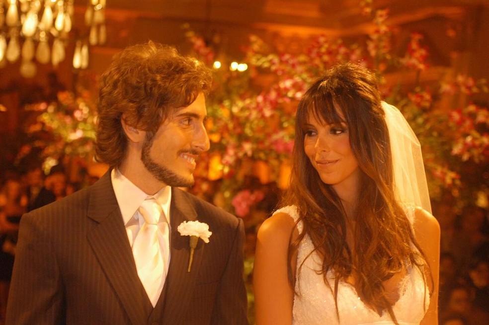 Suzana Gullo mostra foto de casamento com Marcos Mion e impressiona fãs ...