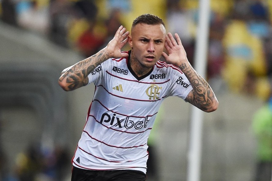 Cebolinha volta aos treinos com o Flamengo e vive expectativa por ...