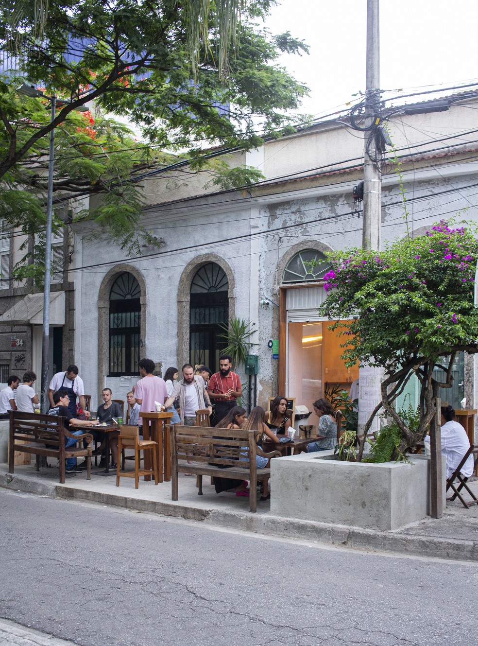 Primeiro aniversário do Botica será com feijoada e samba