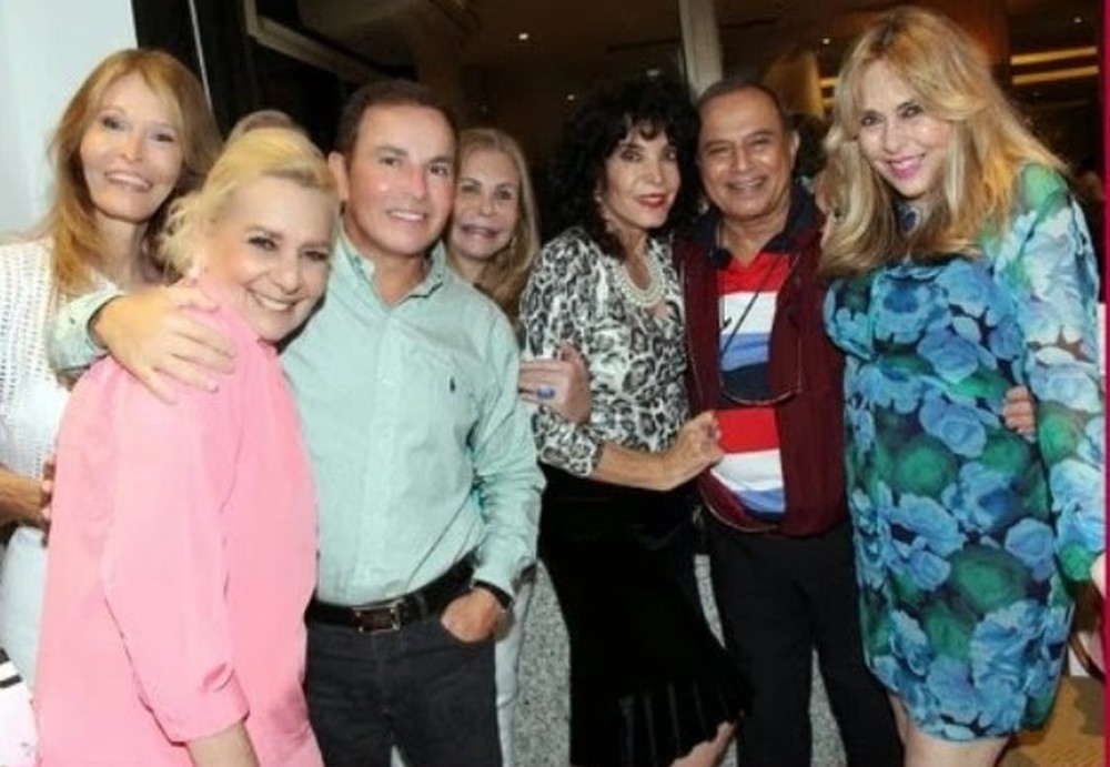 Relembre as festas da socialite Regina Gonçalves no edifício Chopin