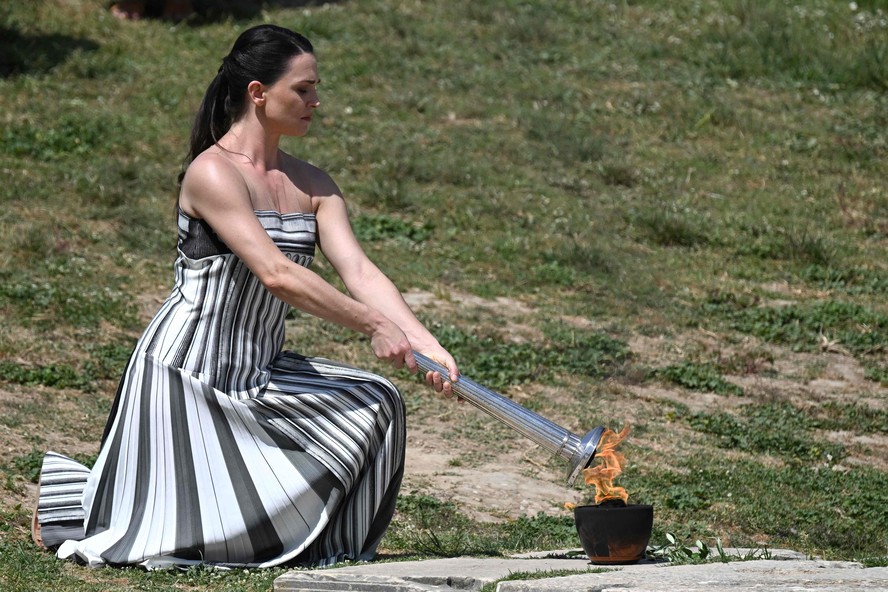 TV Globo e SporTV transmitem cerimônia que dá início ao revezamento da ...