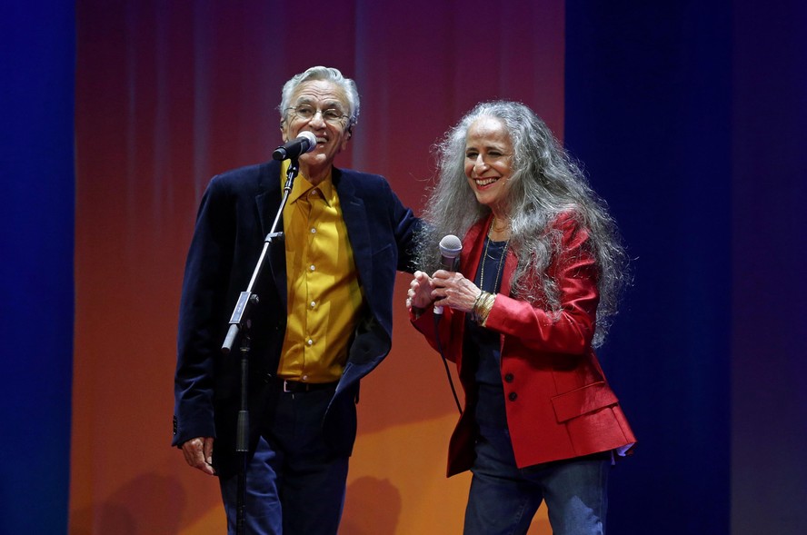Ingressos para shows de Caetano Veloso e Maria Bethânia no Rio e em São Paulo esgotam em 1h