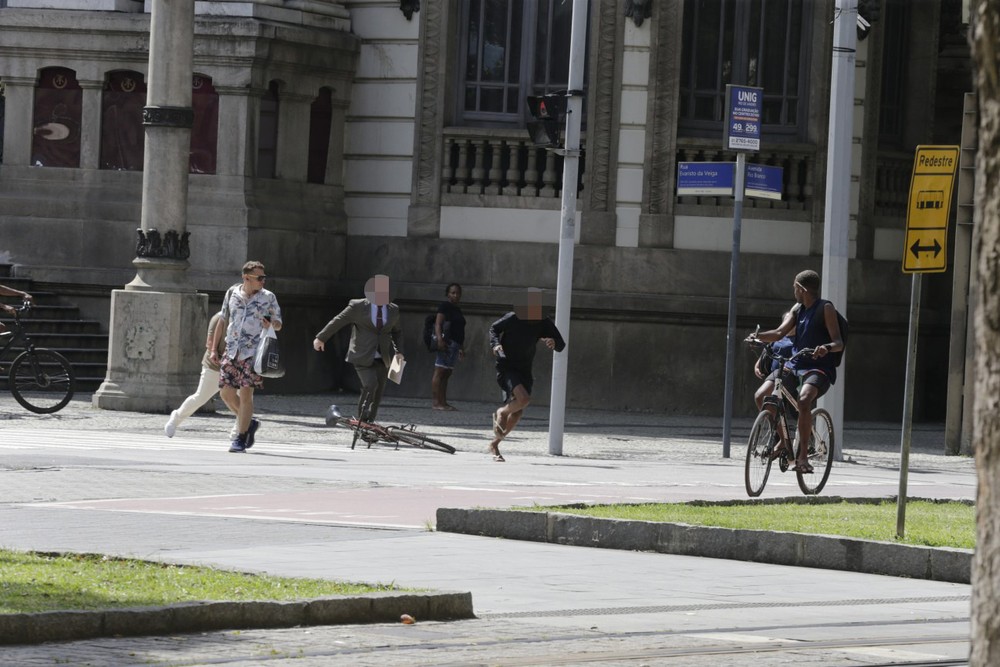 Insegurança no Centro: turistas têm celulares roubados em frente ao ...