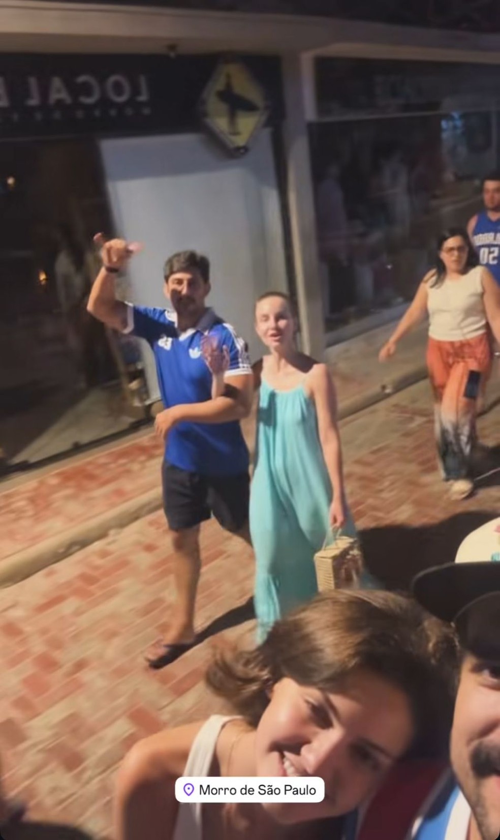 Caio Castro e Vitória Bohn curtem o final de ano na Bahia