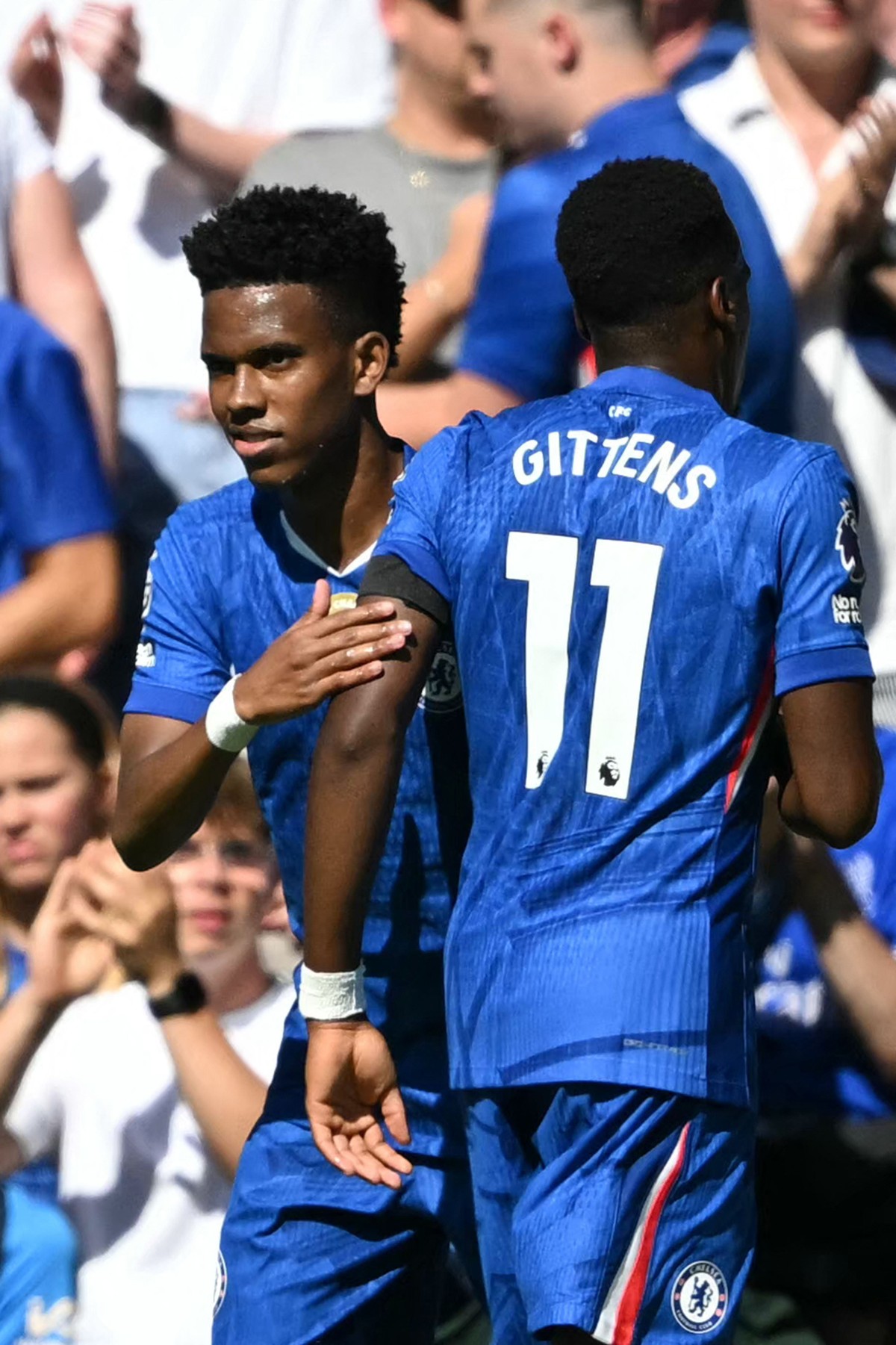 Estevão estreia em empate do Chelsea e se torna o terceiro brasileiro ...